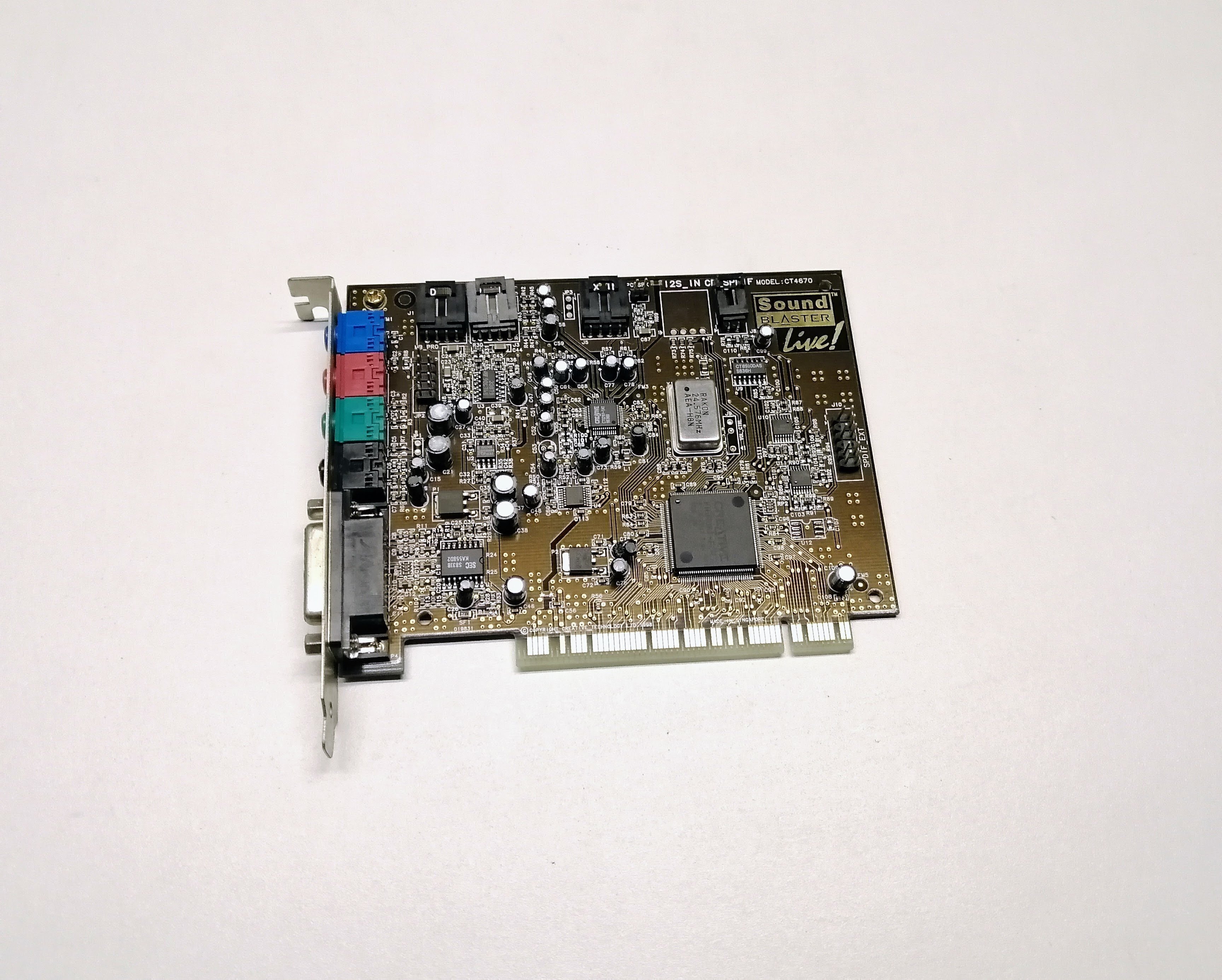 South African collection of retro, vintage, classic and old computers ...