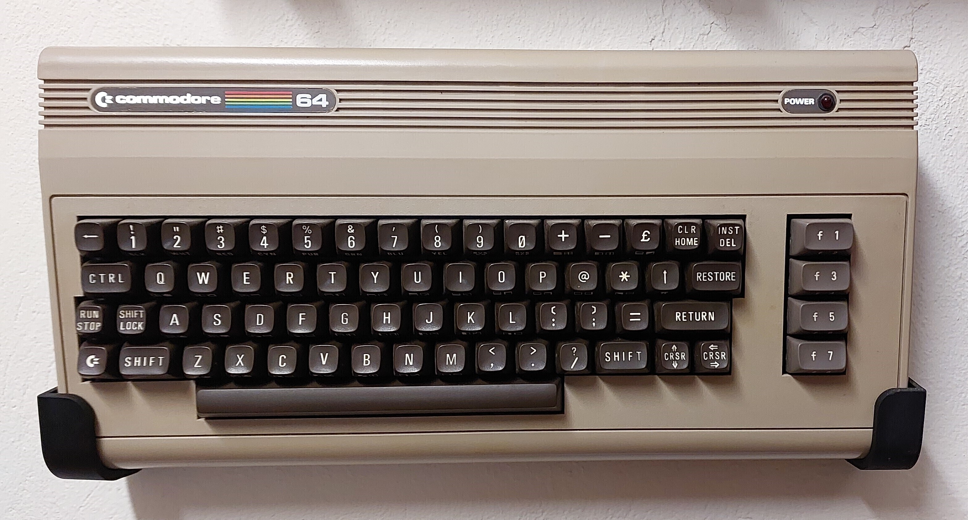 South African collection of retro, vintage, classic and old computers ...